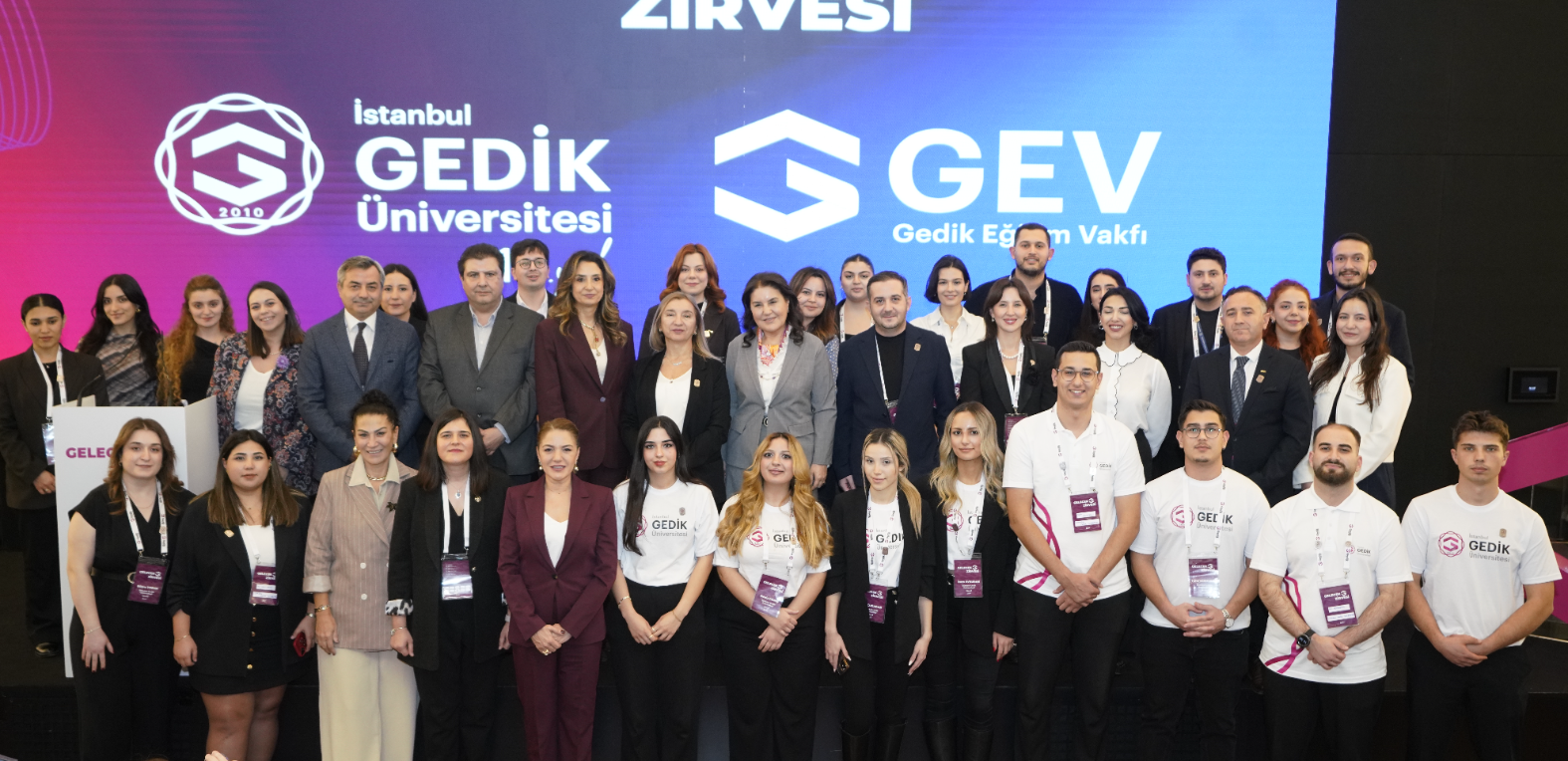 GEV Gelecek Zirvesi, MEXT Teknoloji Merkezi’nde Gerçekleşti!